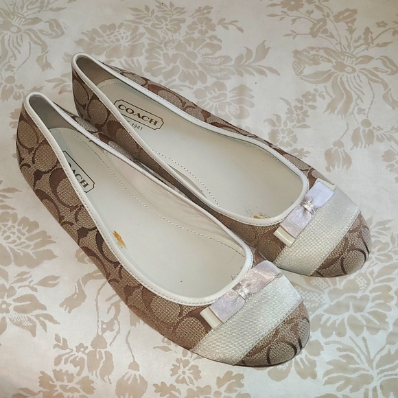 Coach | Shoes | Coach Signature Flats Size | Poshmark